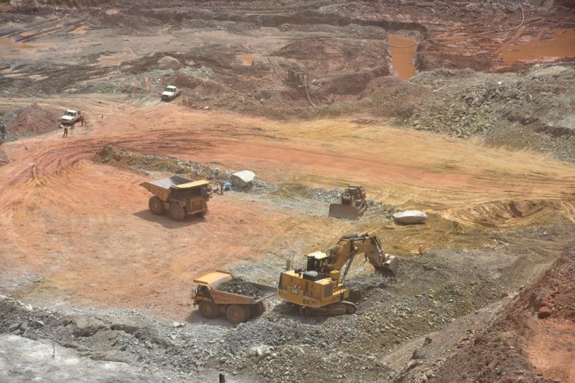 des-mineurs-australiens-d-couvrent-pour-dix-millions-d-euros-d-or-en