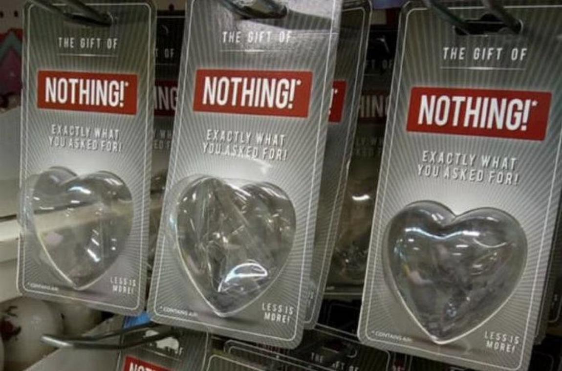 Vendre « rien » dans un emballage plastique ? Une idée de cadeau qui ...