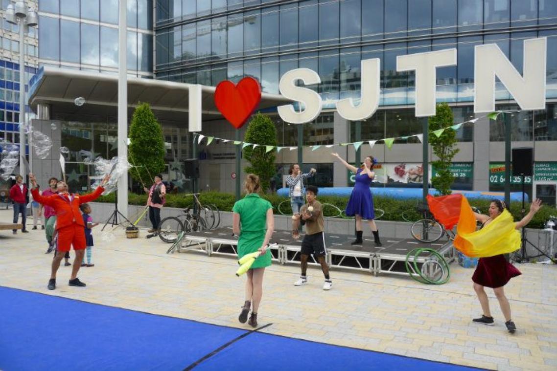 L'esplanade Madou a été inaugurée - Metrotime