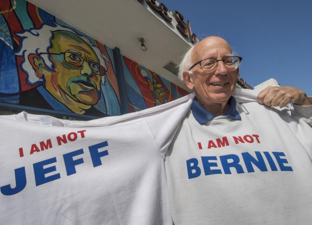 Un sosie de Bernie Sanders et fervent supporter du sénateur démocrate ...
