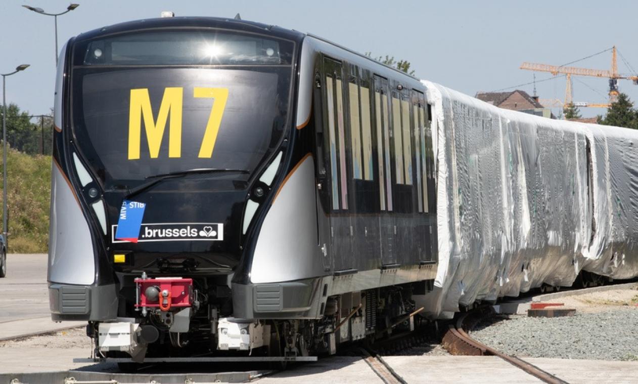 Nouveaux métros: la Stib reçoit sa première rame M7 - Metrotime