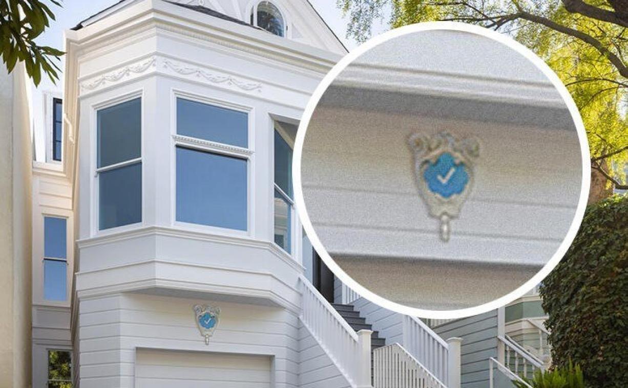 Certifier sa maison avec un badge comme sur Twitter ? C'est possible ...