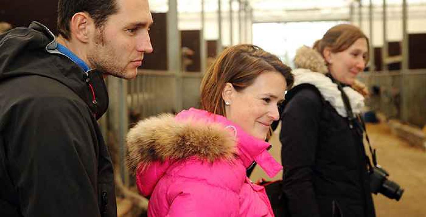 Travailler pour la bonne cause : Ines Thijs, ASBL Armen TeKort Anvers ...