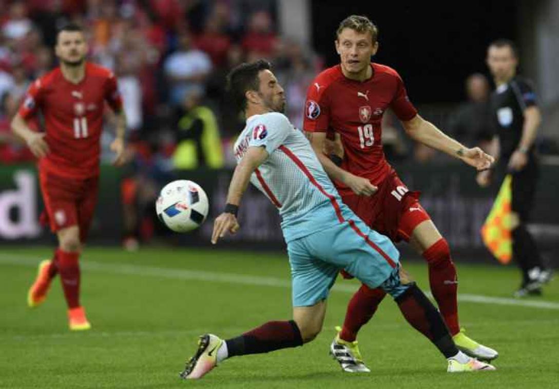Euro 2016: La Turquie sauve l'honneur - Metrotime