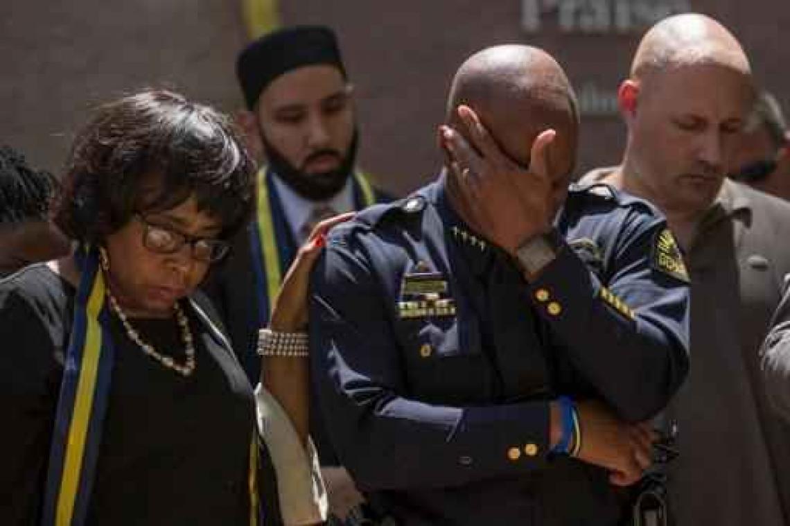 Policiers tués à Dallas - Micah Johnson, un tireur isolé avec du ...