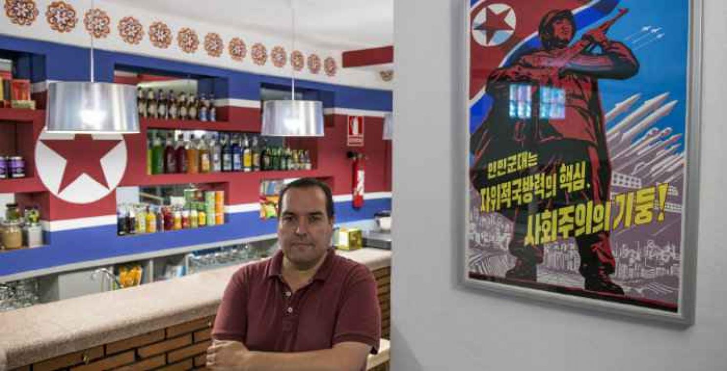 Le « Pyongyang Café », un bar espagnol à la gloire de Corée du Nord ...