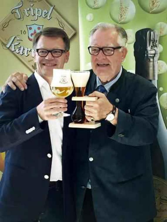 Les bières Tripel Karmeliet et Kwak atterrissent finalement chez AB InBev - Metrotime