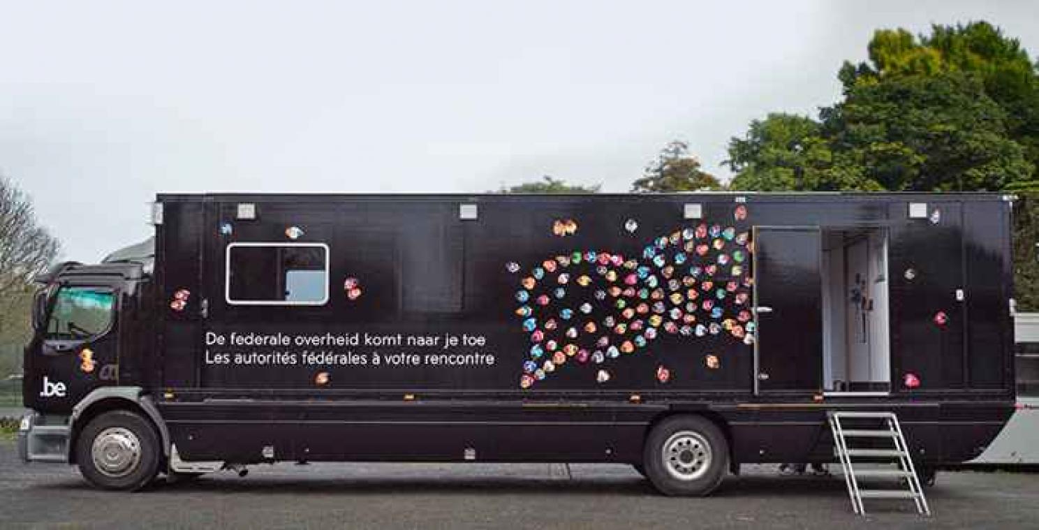 Le camion fédéral part à la rencontre des étudiants - Metrotime