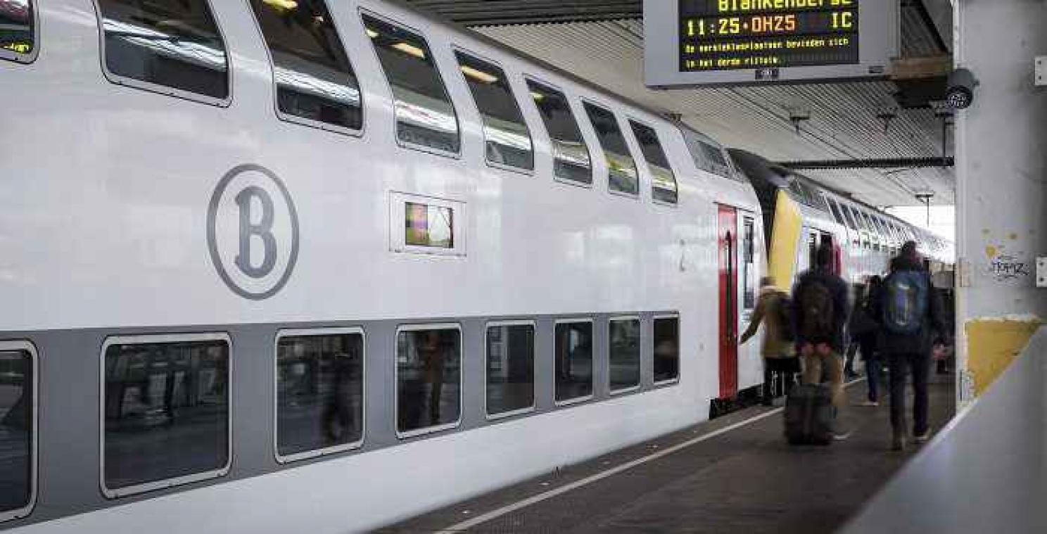 La SNCB va renforcer l'offre de trains autour de Bruxelles à partir de ...