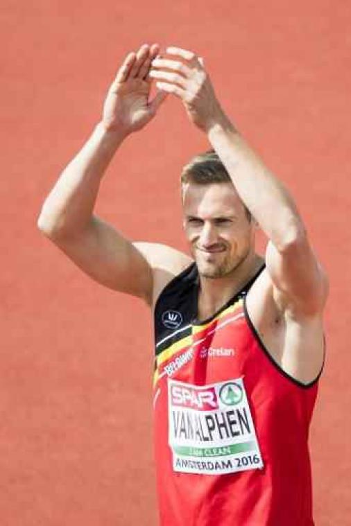 Hans Van Alphen met un terme à sa carrière - Metrotime