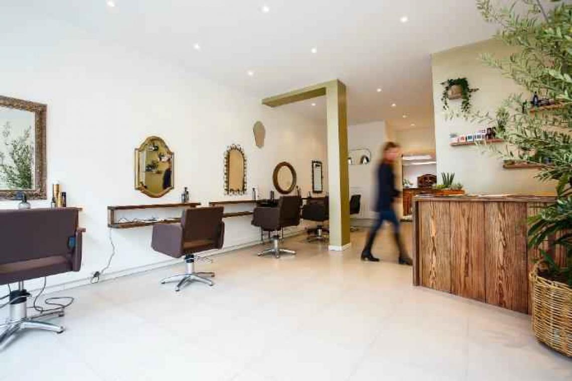 Les coiffeuses de Bruxelles: Le premier salon de coiffure de coworking ...