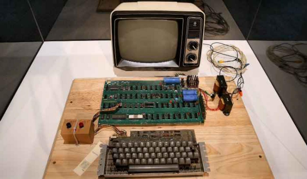 Un ordinateur Apple vendu plus de 900.000 dollars - Metrotime