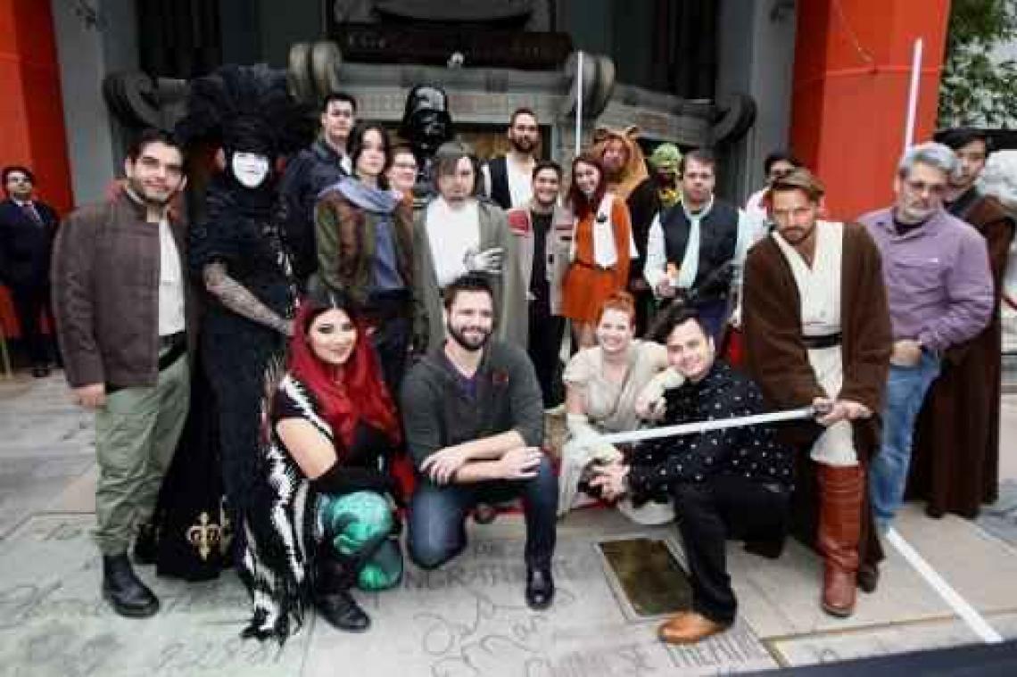 La Force accompagne le nouveau "Star Wars", qui écrase le box-office ...