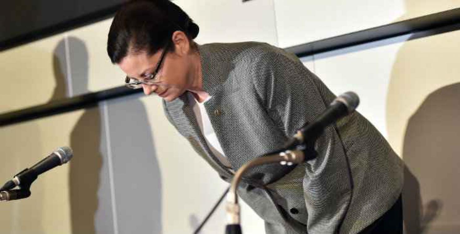 La courbette, l'art très codifié de s'excuser au Japon - Metrotime
