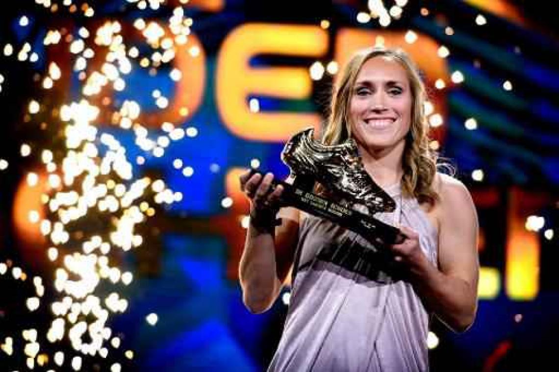 Souliers d'Or - Janice Cayman ne s'attendait à recevoir le Soulier d'Or ...