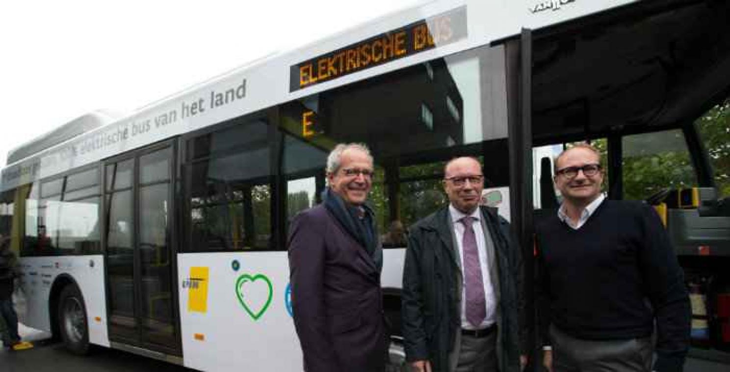 De Lijn a présenté ses premiers bus 100% électriques - Metrotime