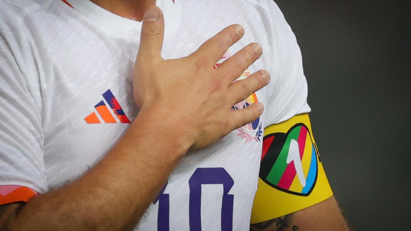 Voici pourquoi la Fifa oblige la Belgique à modifier le maillot des ...