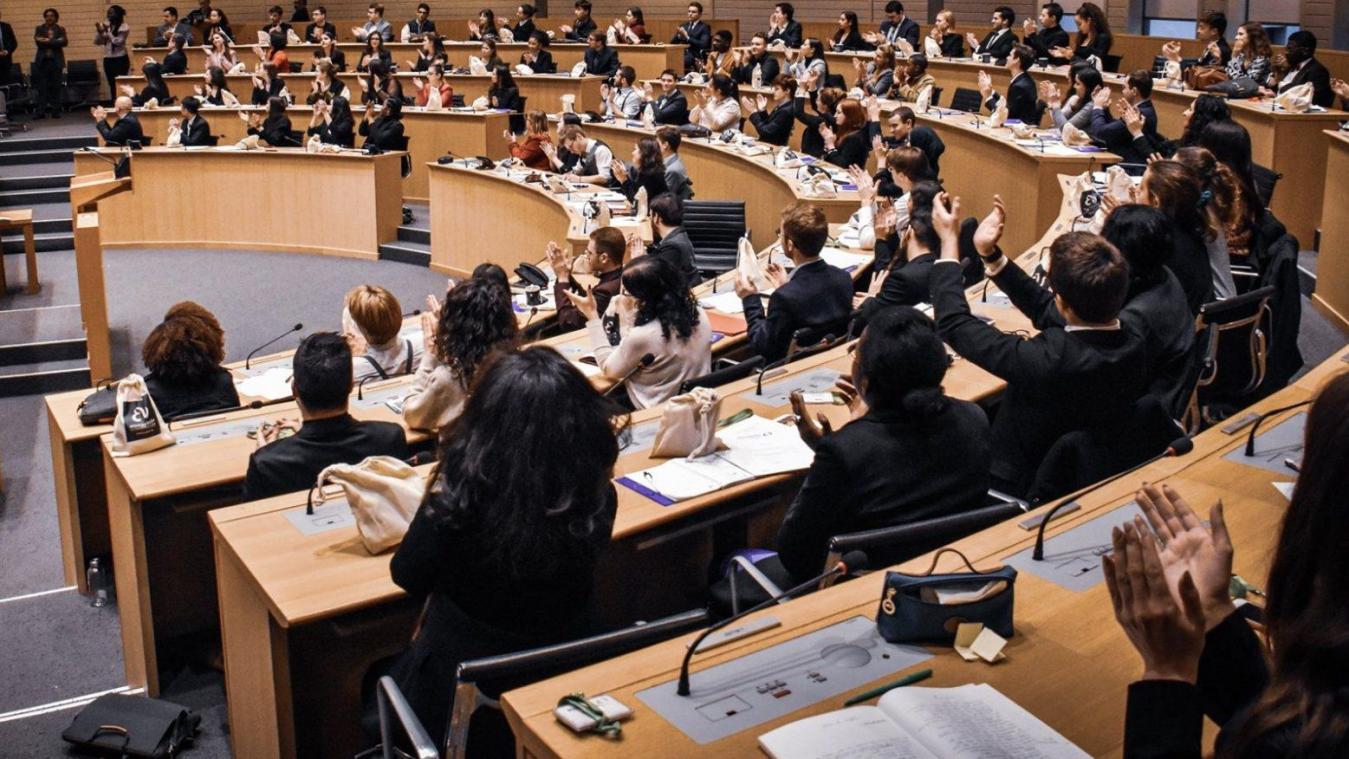 Début de la 26e édition du Parlement Jeunesse Wallonie-Bruxelles ...