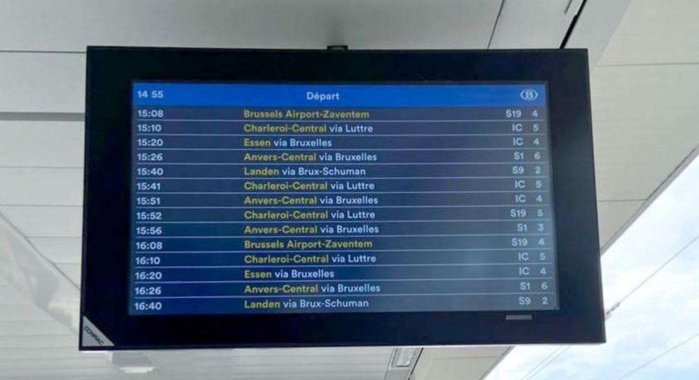 La SNCB teste de nouveaux écrans d’informations: voici tout ce qui ...