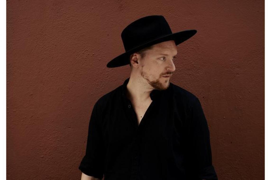 Sohn: "Ik was mijn vorige werk zo beu als koude pap" - Metrotime