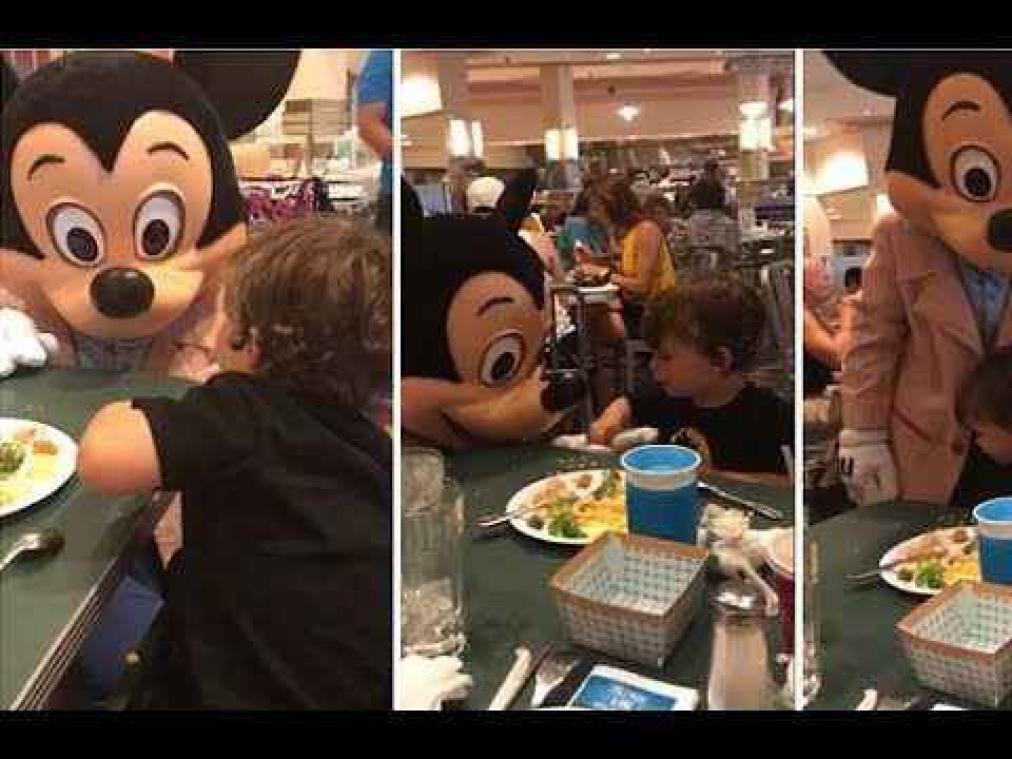 VIDEO. Dove jongen verrast door Micky Mouse die gebarentaal kan - Metrotime