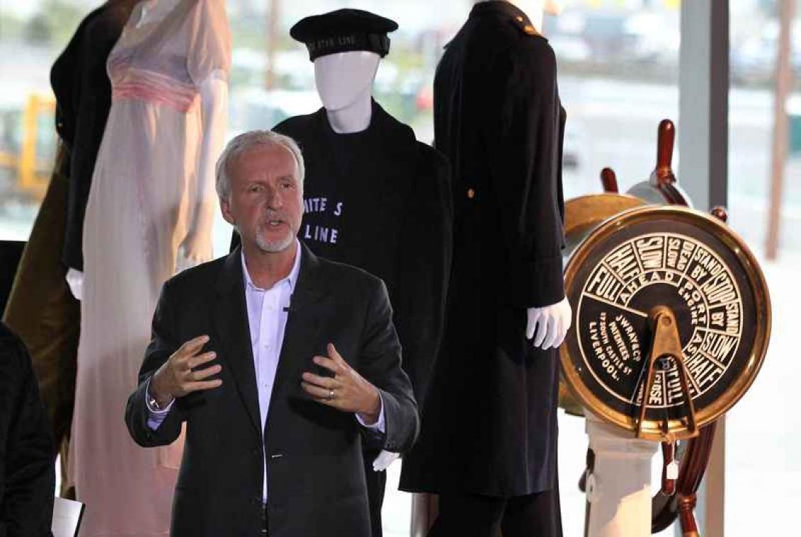 Regisseur James Cameron wil schatten uit Titanic redden - Metrotime