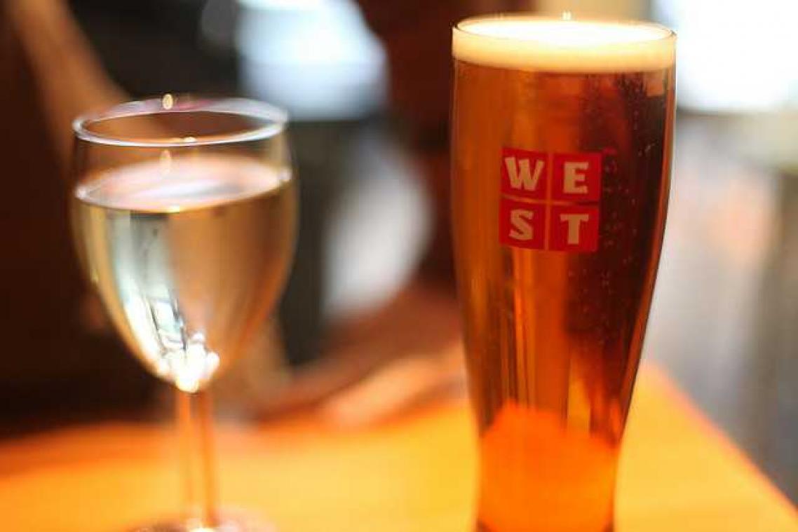 Bier en wijn zijn even (on)gezond - Metrotime