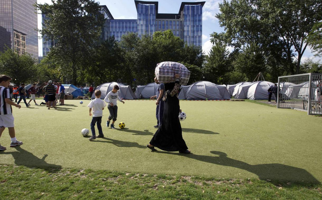 Belgen in 2016 positiever tegenover vluchtelingen en migratie dan in ...