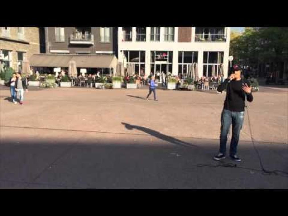 Samir Meta wint taalwedstrijd MNM - Metrotime