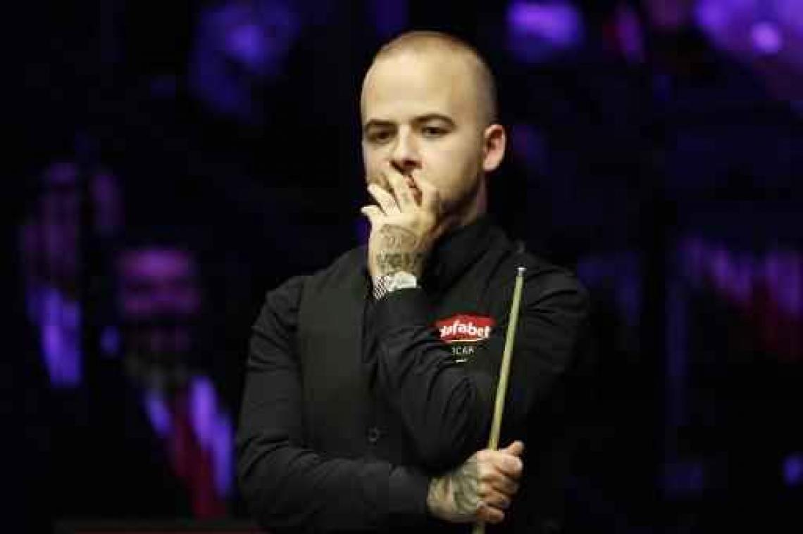 WK snooker - Luca Brecel staat voor inhaalrace tegen Walden - Metrotime