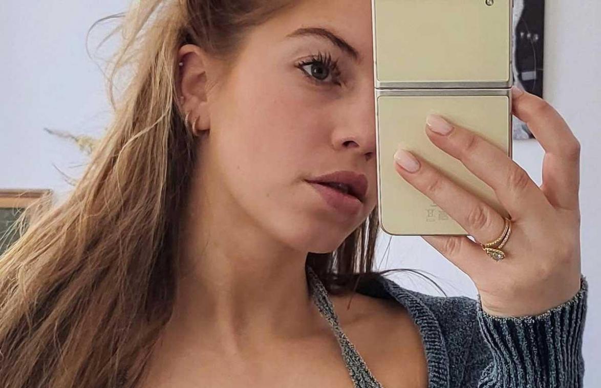 Bab Buelens poseert in eigen bikinicollectie: «Wow, heel mooi!» (foto ...