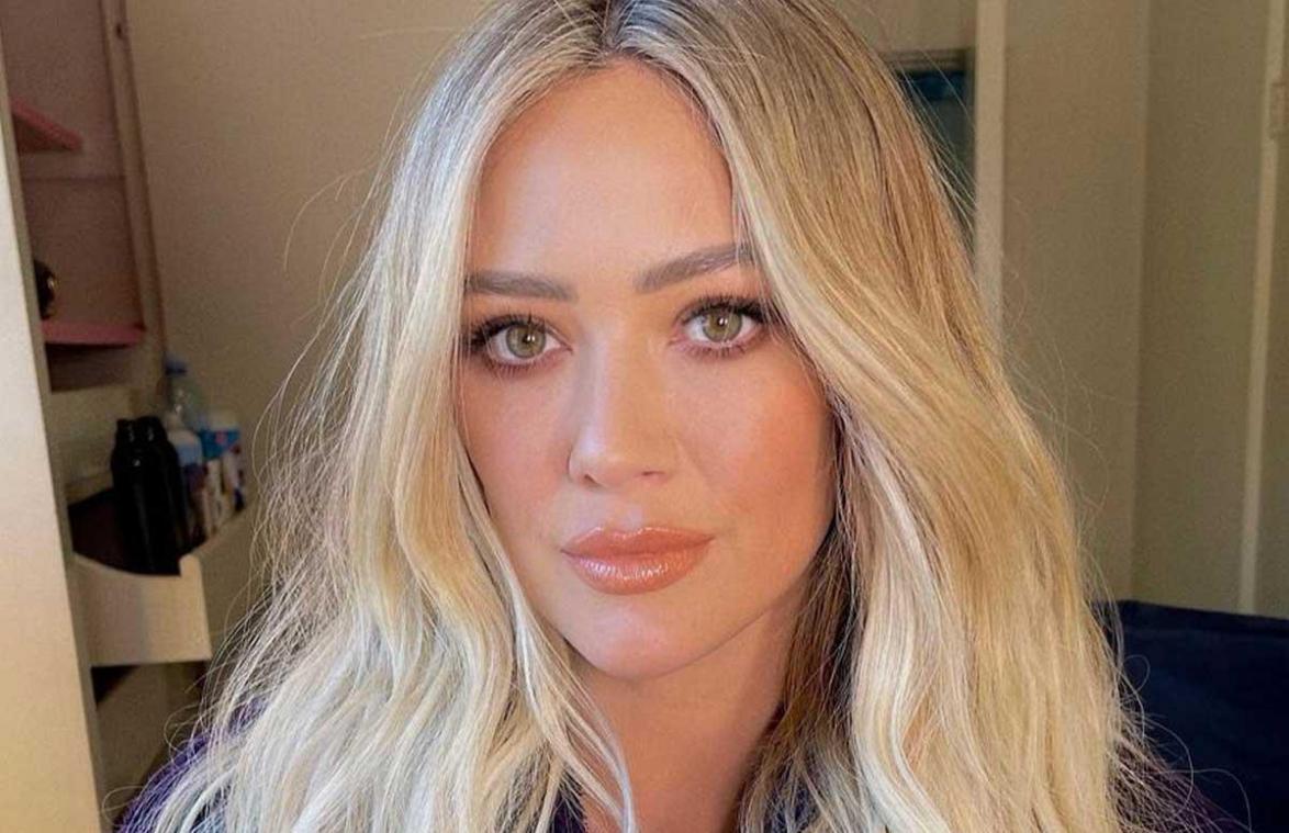 Hilary Duff poseert poedelnaakt in magazine: «Ik wist dat dit me angst ...
