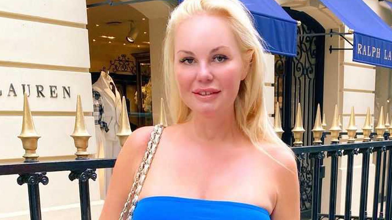 Lesley-Ann Poppe lokt reacties uit met tepelpiercings: «Ze zitten scheef!» (foto) - Metrotime