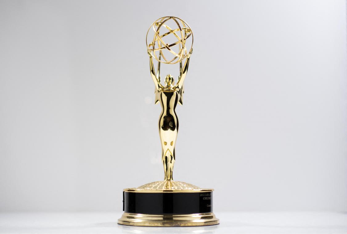 Emmy voor beste verteller gaat naar... ex-president - Metrotime