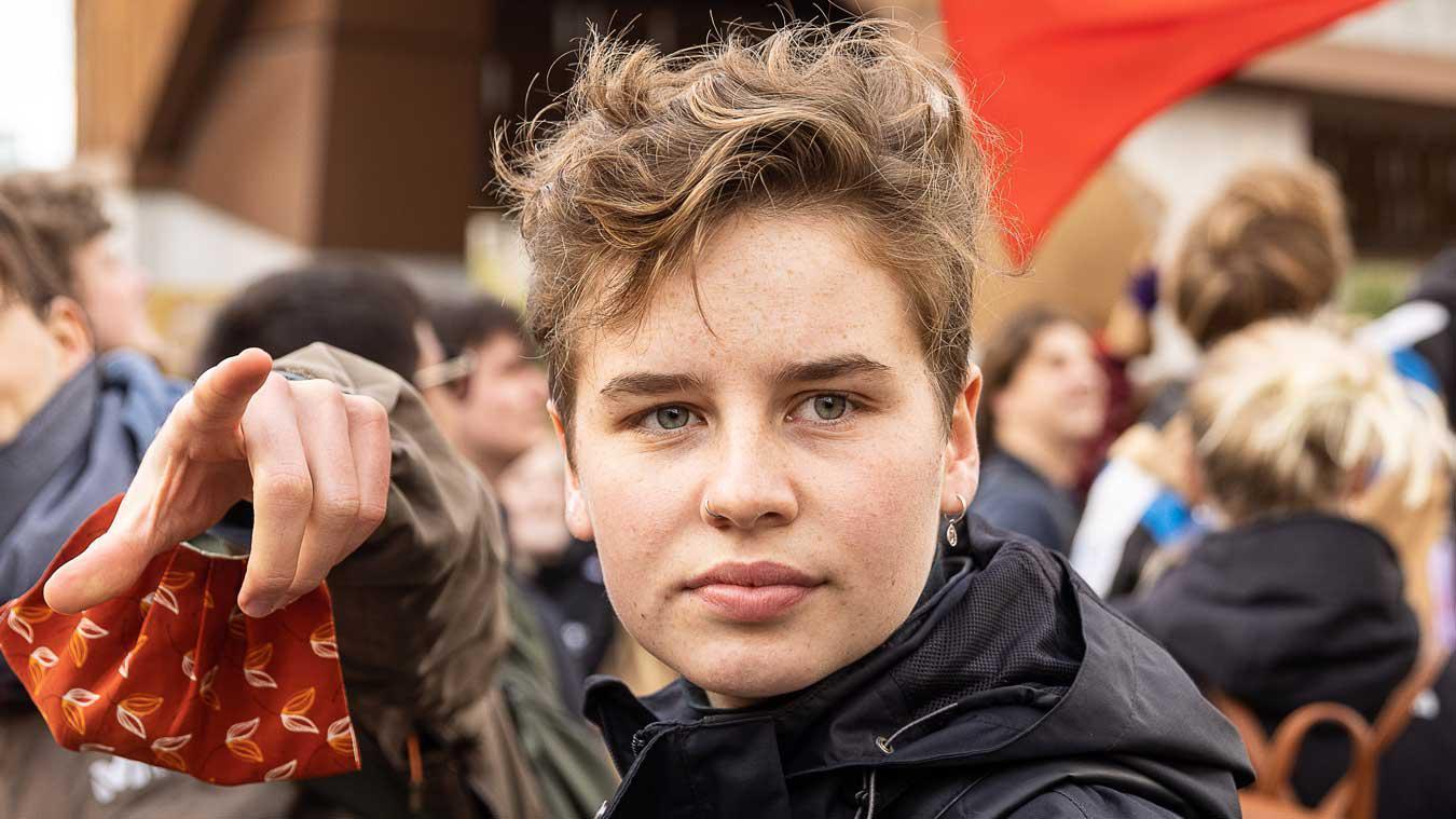 Anuna De Wever ziet er plots helemaal anders uit: «Je coupe is prachtig ...