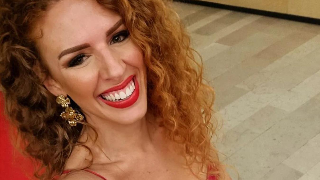 Candice uit ‘Blind Getrouwd’ draagt opvallend kleedje: «Mooi, maar ...