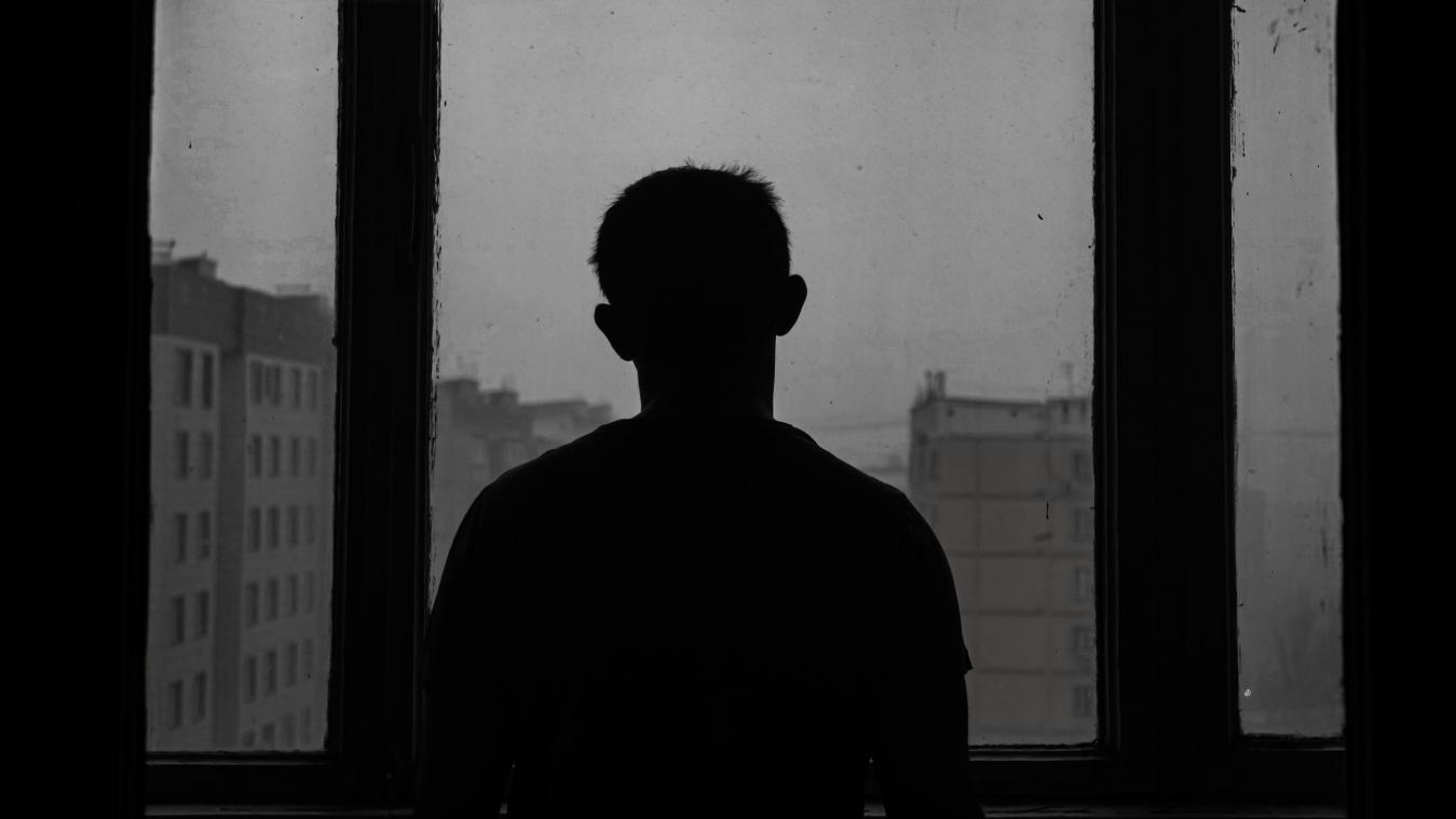 Onderzoek geopend naar dood 15-jarige die uit leven stapte - Metrotime