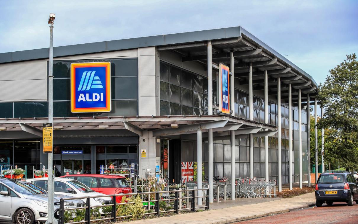 Aldi begaat blunder bij verkoop paasmarshmellows: «Dit is onverdedigbaar» - Metrotime