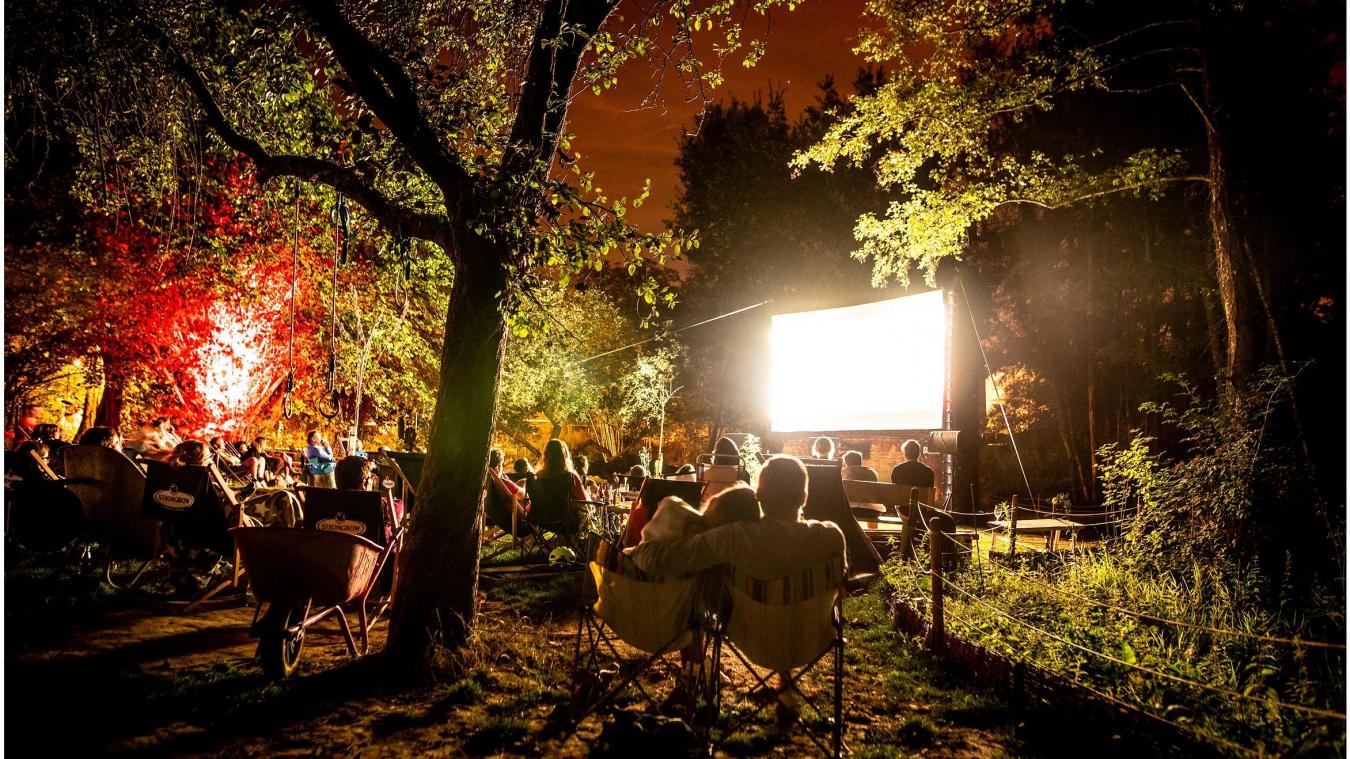 ‘Cinema op Dreef’ brengt topfilms naar de Dendervallei in openlucht ...