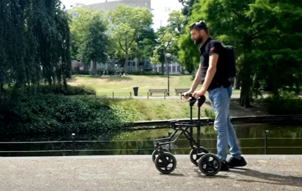 Hersenimplantaten helpen verlamde man opnieuw wandelen (video) - Metrotime