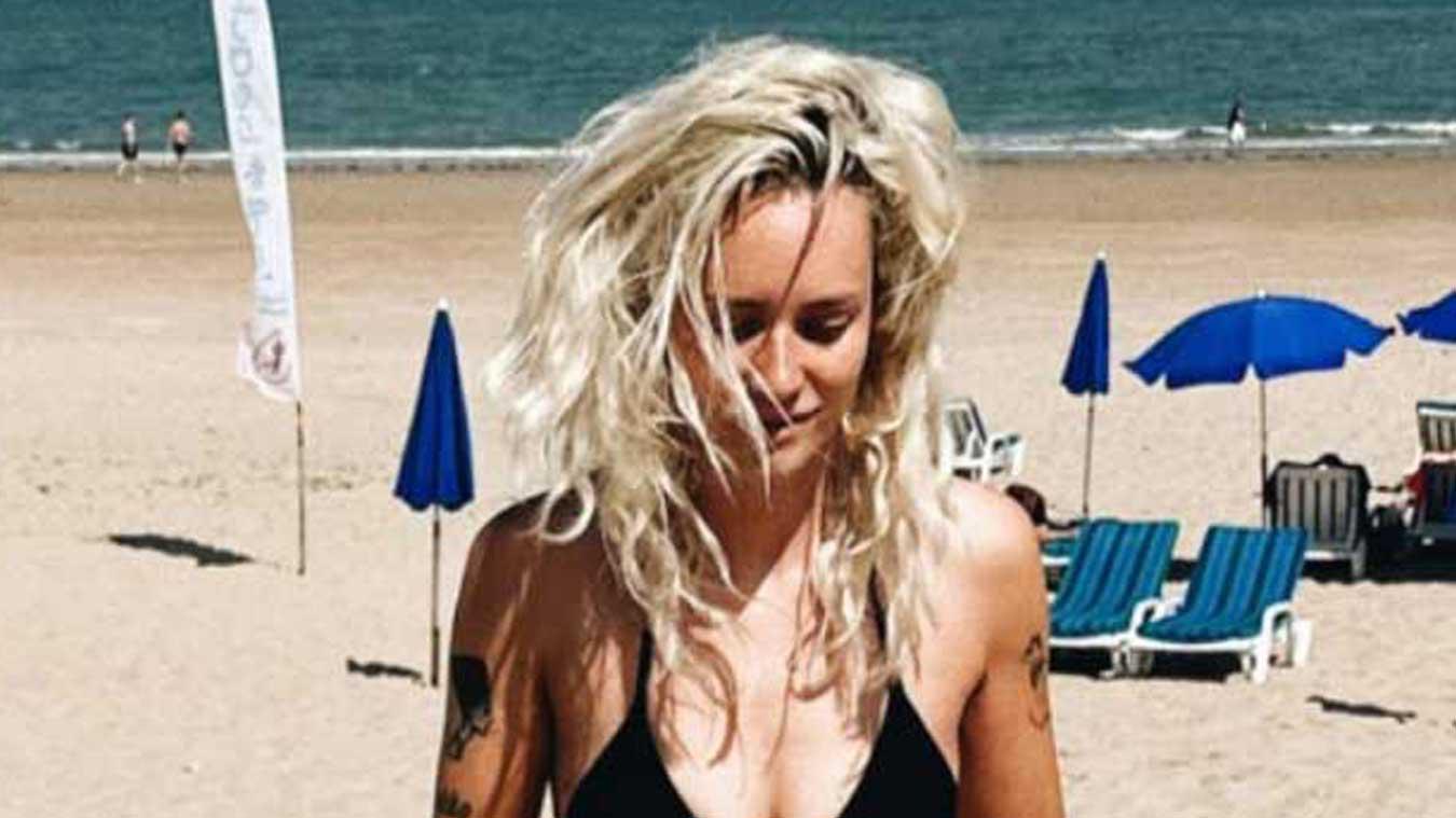 Jitske Van de Veire toont haar ‘strandlijf’ in piepkleine bikini: «Goddelijk lichaam!» (foto ...