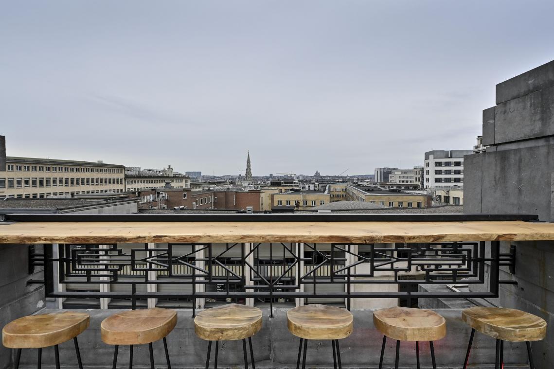 Artistieke partners nemen hele zomer lang de rooftop bar van Bozar over ...