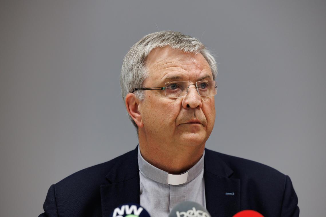Antwerpse bisschop Johan Bonny reageert op VRT-reeks ‘Godvergeten ...