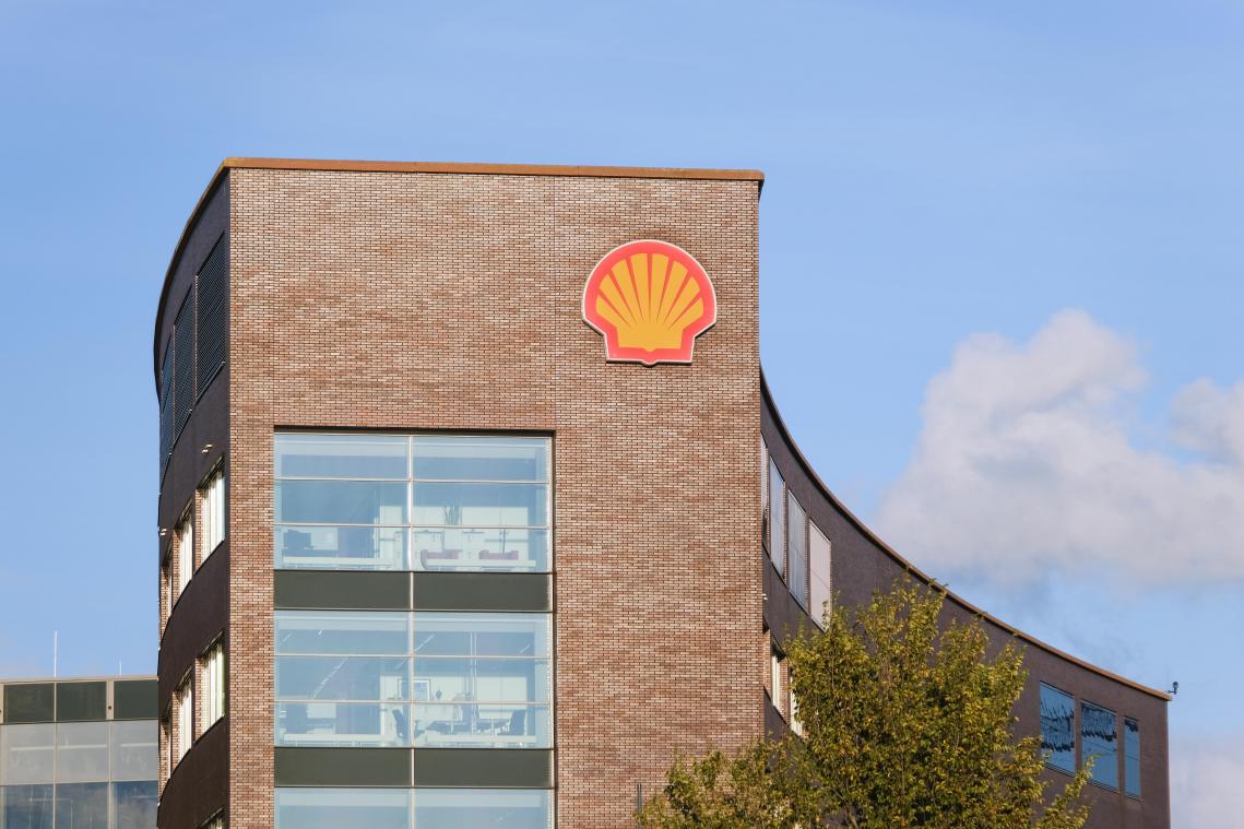 Shell schrapt 200 banen in tak voor duurzame energie - Metrotime