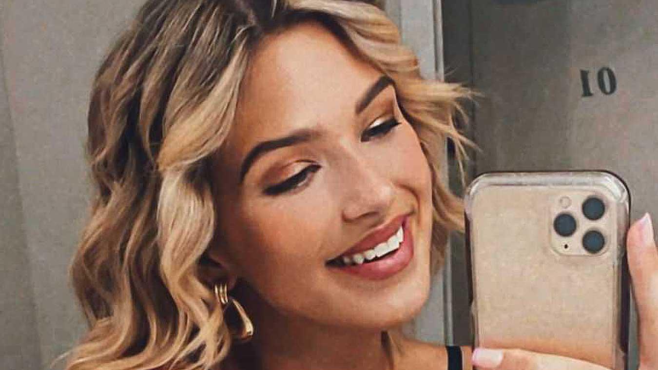 ‘K2 zoekt K3’-finaliste Amy Courtens over sexy foto’s: «Mijn omgeving ...